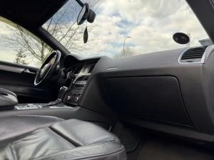 Black Audi Q7 2006 in Riga, with an engine capacity of 3.00 L and mileage of 238 thousand km for 6390 €, photo 10 on AUTOMOTO.COM.LV