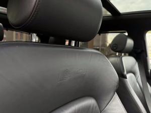 Black Audi Q7 2006 in Riga, with an engine capacity of 3.00 L and mileage of 238 thousand km for 6390 €, photo 15 on AUTOMOTO.COM.LV