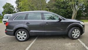 Melns Audi Q7 2006 Kuldīga, ar dzinēja tilpumu 3.00 L un nobraukumu 311 tūkst. km par 4200 €, foto 7 vietnē AUTOMOTO.COM.LV