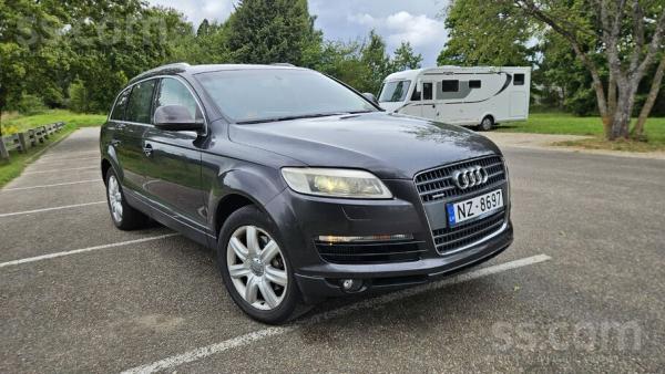 Melns Audi Q7 2006 Kuldīga, ar dzinēja tilpumu 3.00 L un nobraukumu 311 tūkst. km par 4200 €, foto 8 vietnē AUTOMOTO.COM.LV