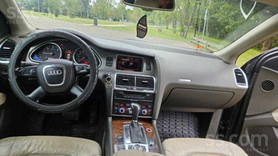 Melns Audi Q7 2006 Kuldīga, ar dzinēja tilpumu 3.00 L un nobraukumu 311 tūkst. km par 4200 €, foto 10 vietnē AUTOMOTO.COM.LV