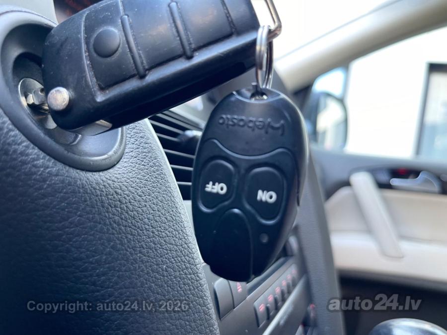 Черный Ауди Ку 7 2006 в Тарту, объемом двигателя 3.00 л и пробегом 350 тыс. км за 5499 €, фото 23 на AUTOMOTO.COM.LV