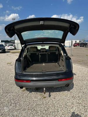 Black Audi Q7 2006 in Kaunas, with an engine capacity of 2.97 L and mileage of 358 thousand km for 4750 €, photo 12 on AUTOMOTO.COM.LV