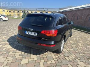Melns Audi Q7 2006 Daugavpils, ar dzinēja tilpumu 3.00 L un nobraukumu 299 tūkst. km par 6500 €, foto 4 vietnē AUTOMOTO.COM.LV