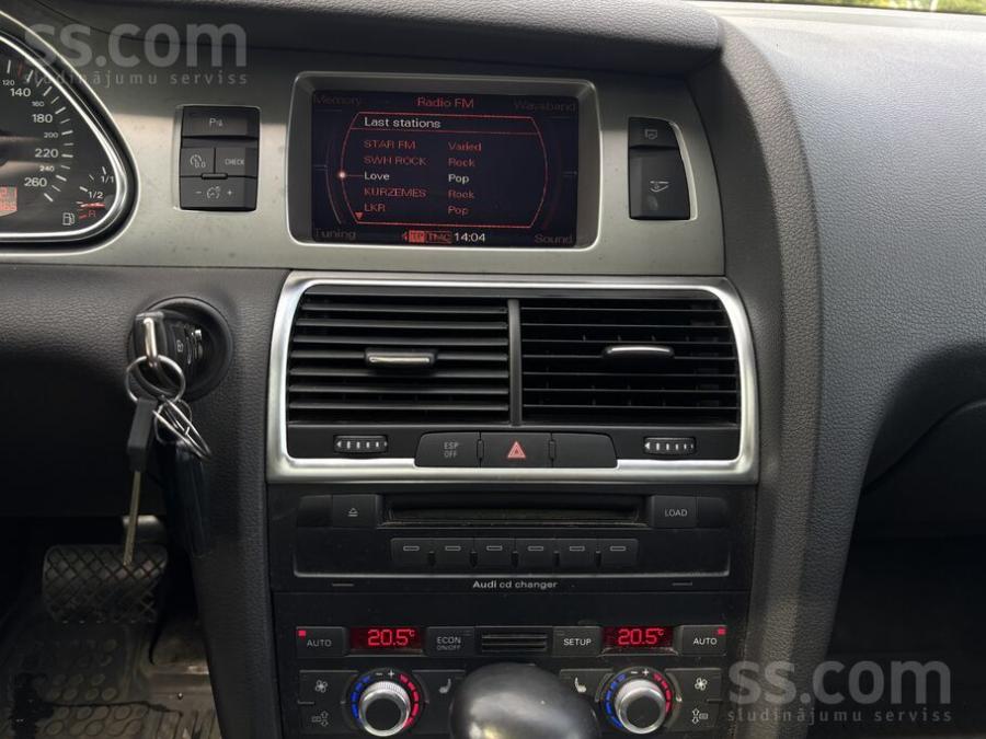 Melns Audi Q7 2006 Kuldīga, ar dzinēja tilpumu 3.00 L un nobraukumu 363 tūkst. km par 5150 €, foto 8 vietnē AUTOMOTO.COM.LV