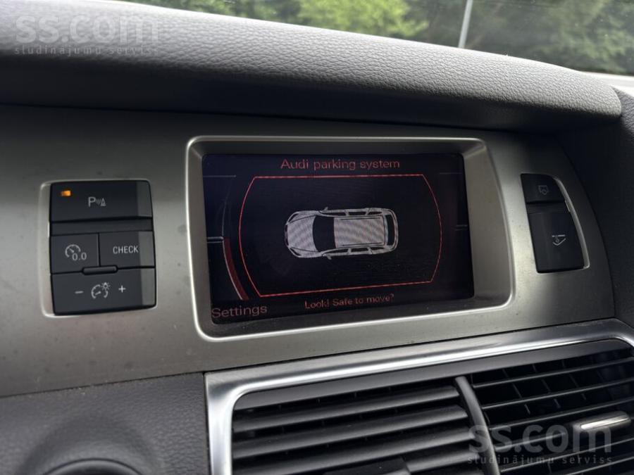 Melns Audi Q7 2006 Kuldīga, ar dzinēja tilpumu 3.00 L un nobraukumu 363 tūkst. km par 5150 €, foto 11 vietnē AUTOMOTO.COM.LV