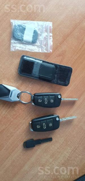 Черный Ауди Ку 7 2006 в Рига, объемом двигателя 3.00 л и пробегом 313 тыс. км за 5800 €, фото 11 на AUTOMOTO.COM.LV