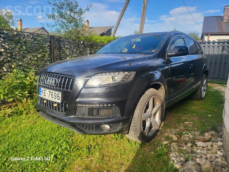 Melns Audi Q7 2006 Daugavpils, ar dzinēja tilpumu 3.00 L un nobraukumu 304 tūkst. km par 7200 €, foto 1 vietnē AUTOMOTO.COM.LV