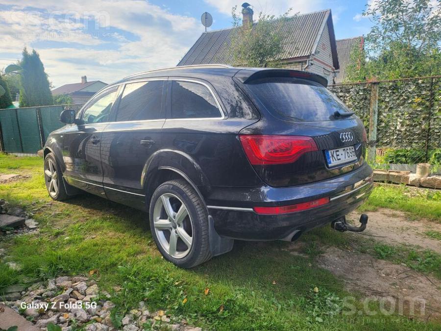 Melns Audi Q7 2006 Daugavpils, ar dzinēja tilpumu 3.00 L un nobraukumu 304 tūkst. km par 7200 €, foto 4 vietnē AUTOMOTO.COM.LV