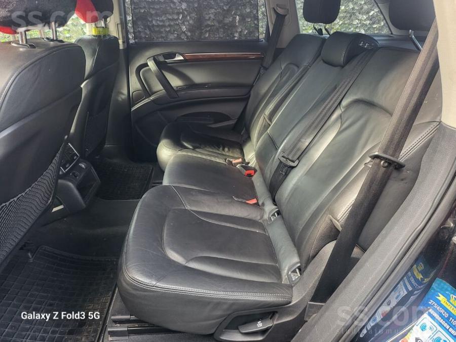 Melns Audi Q7 2006 Daugavpils, ar dzinēja tilpumu 3.00 L un nobraukumu 304 tūkst. km par 7200 €, foto 5 vietnē AUTOMOTO.COM.LV