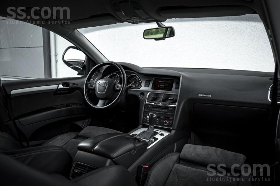 Black Audi Q7 2006 in Riga, with an engine capacity of 3.00 L and mileage of 284 thousand km for 5990 €, photo 16 on AUTOMOTO.COM.LV