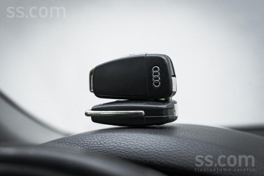 Black Audi Q7 2006 in Riga, with an engine capacity of 3.00 L and mileage of 284 thousand km for 5990 €, photo 31 on AUTOMOTO.COM.LV