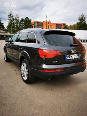 Черный Ауди Ку 7 2006 в Алитус, объемом двигателя 3.00 л и пробегом 320 тыс. км за 4900 €, фото 5 на AUTOMOTO.COM.LV
