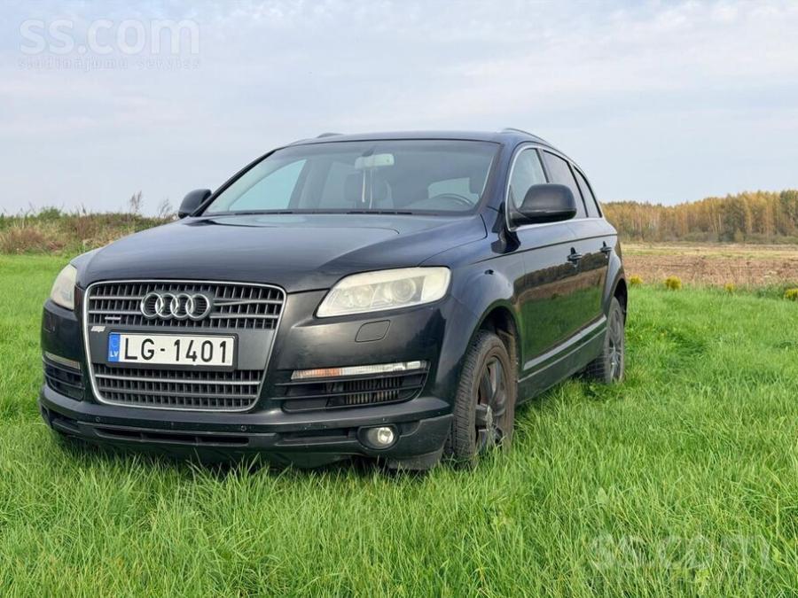 Melns Audi Q7 2006 Valmiera, ar dzinēja tilpumu 3.00 L un nobraukumu 361 tūkst. km par 6000 €, foto 1 vietnē AUTOMOTO.COM.LV