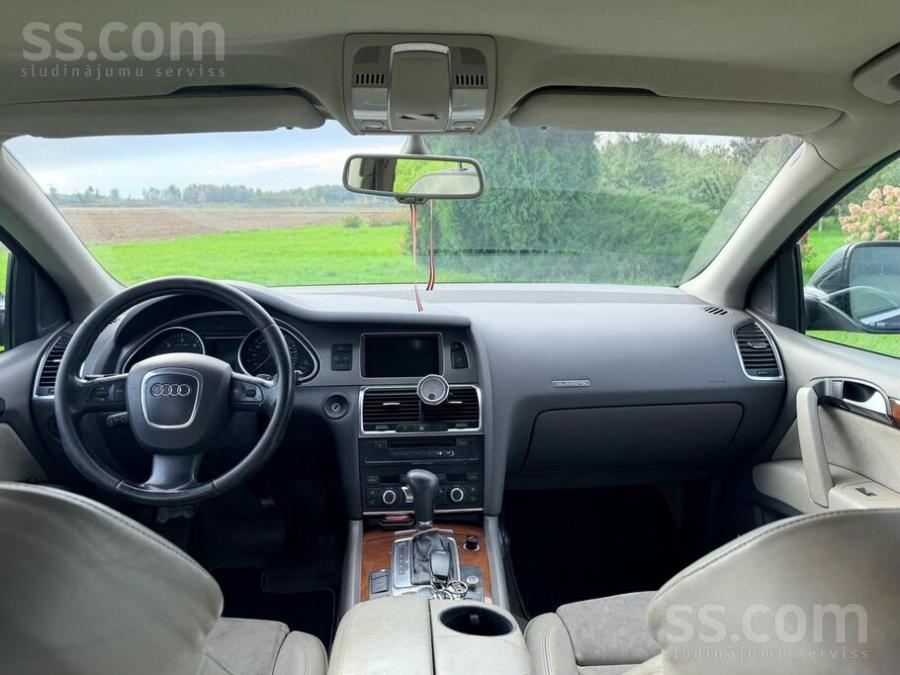Melns Audi Q7 2006 Valmiera, ar dzinēja tilpumu 3.00 L un nobraukumu 361 tūkst. km par 6000 €, foto 4 vietnē AUTOMOTO.COM.LV
