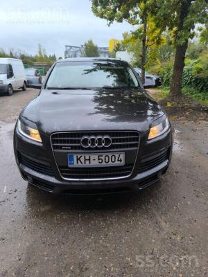 Черный Ауди Ку 7 2006 в Рига, объемом двигателя 3.00 л и пробегом 340 тыс. км за 5800 €, фото  на AUTOMOTO.COM.LV