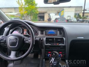 Melns Audi Q7 2006 Rīga, ar dzinēja tilpumu 3.00 L un nobraukumu 340 tūkst. km par 5800 €, foto 9 vietnē AUTOMOTO.COM.LV