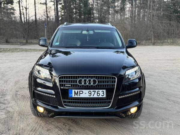 Black Audi Q7 2007 in Kuldiga, with an engine capacity of 3.00 L and mileage of 380 thousand km for 7500 €, photo 3 on AUTOMOTO.COM.LV