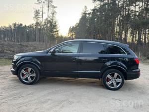 Black Audi Q7 2007 in Kuldiga, with an engine capacity of 3.00 L and mileage of 380 thousand km for 7500 €, photo 4 on AUTOMOTO.COM.LV