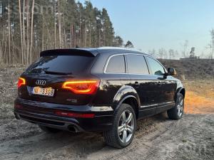 Black Audi Q7 2007 in Kuldiga, with an engine capacity of 3.00 L and mileage of 380 thousand km for 7500 €, photo 19 on AUTOMOTO.COM.LV