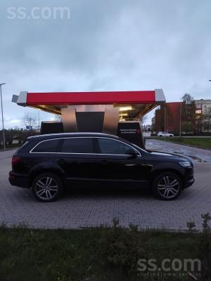 Melns Audi Q7 2007 Jelgava, ar dzinēja tilpumu 3.00 L un nobraukumu 309 tūkst. km par 8100 €, foto 3 vietnē AUTOMOTO.COM.LV