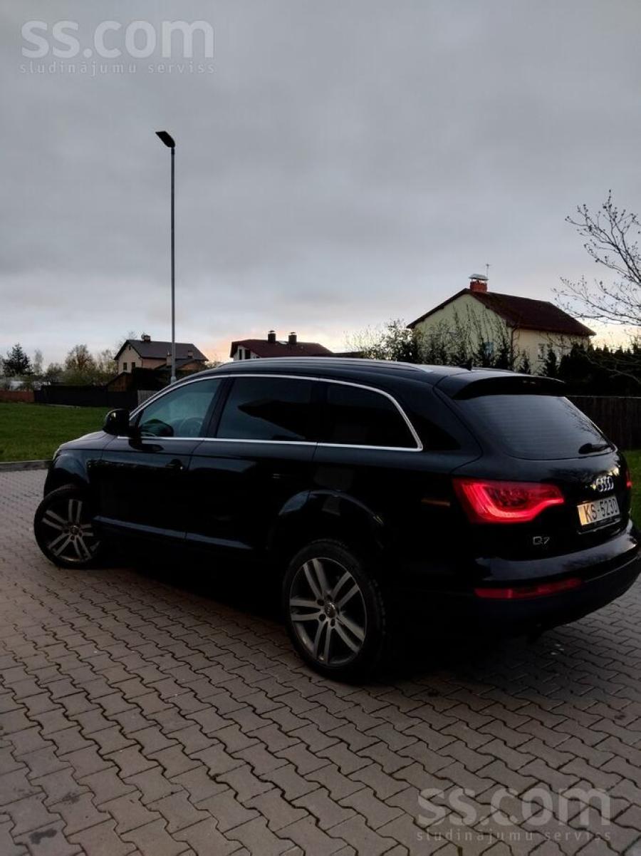 Melns Audi Q7 2007 Jelgava, ar dzinēja tilpumu 3.00 L un nobraukumu 309 tūkst. km par 8100 €, foto 15 vietnē AUTOMOTO.COM.LV