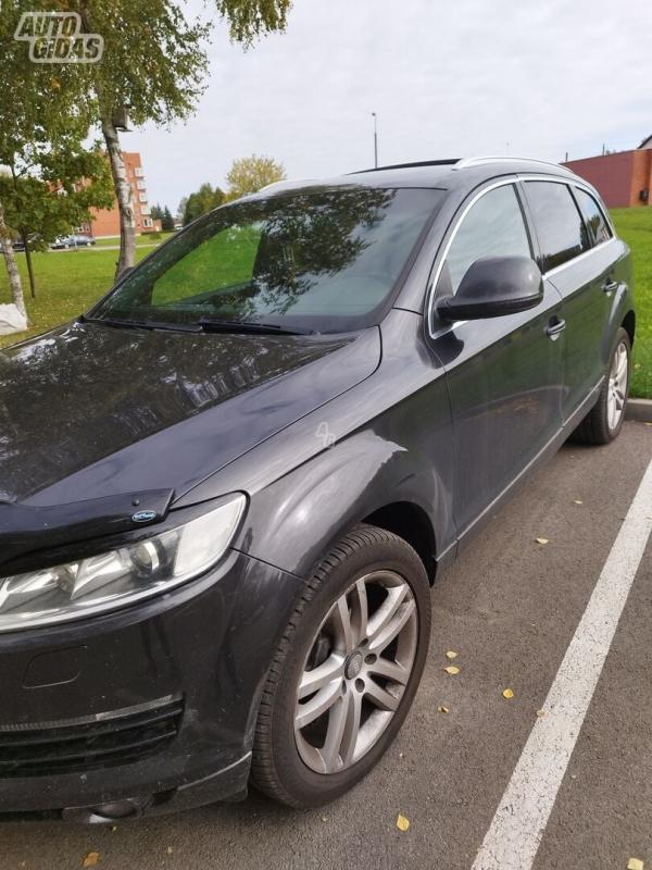 Black Audi Q7 2007 in Vilnius, with an engine capacity of 3.00 L and mileage of 280 thousand km for 6500 €, photo 4 on AUTOMOTO.COM.LV