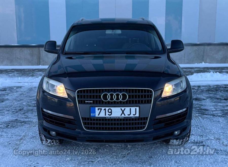 Melns Audi Q7 2007 Tallina, ar dzinēja tilpumu 4.10 L un nobraukumu 345 tūkst. km par 4499 €, foto 2 vietnē AUTOMOTO.COM.LV