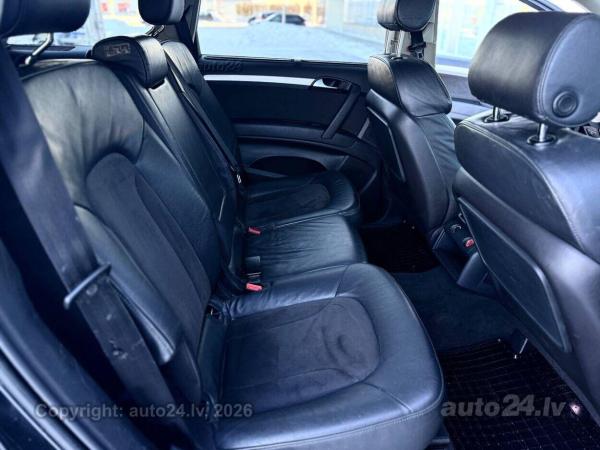 Black Audi Q7 2007 in Tallinn, with an engine capacity of 4.10 L and mileage of 345 thousand km for 4499 €, photo 11 on AUTOMOTO.COM.LV