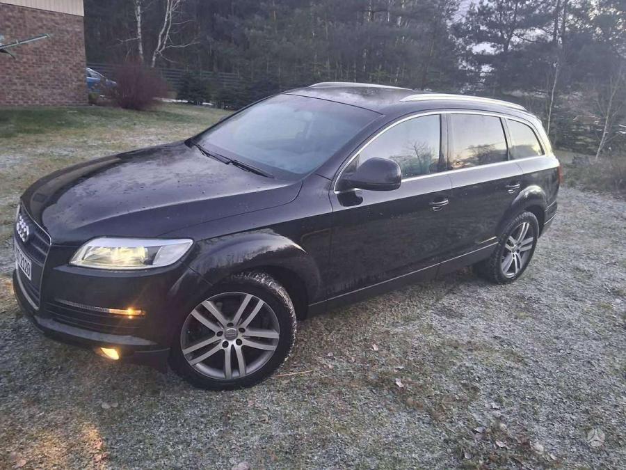 Melns Audi Q7 2007 Šilutė, ar dzinēja tilpumu 4.13 L un nobraukumu 198 tūkst. km par 6200 €, foto 2 vietnē AUTOMOTO.COM.LV