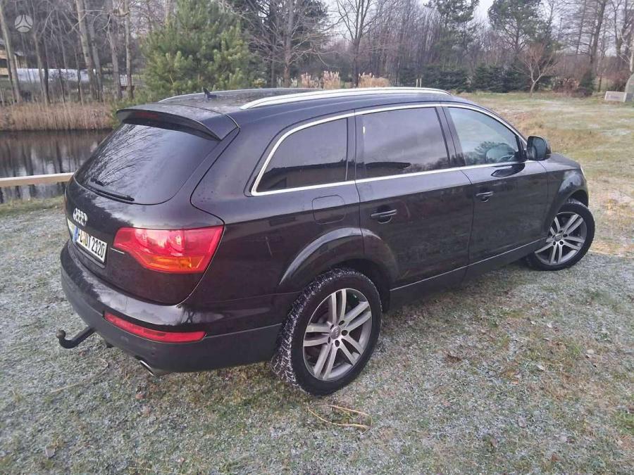 Melns Audi Q7 2007 Šilutė, ar dzinēja tilpumu 4.13 L un nobraukumu 198 tūkst. km par 6200 €, foto 5 vietnē AUTOMOTO.COM.LV