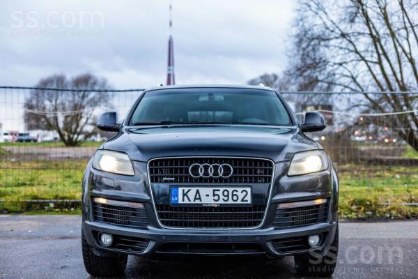 Black Audi Q7 2007 in Riga, with an engine capacity of 3.00 L and mileage of 384 thousand km for 5890 €, photo 3 on AUTOMOTO.COM.LV