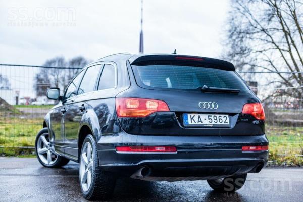Black Audi Q7 2007 in Riga, with an engine capacity of 3.00 L and mileage of 384 thousand km for 5890 €, photo 7 on AUTOMOTO.COM.LV