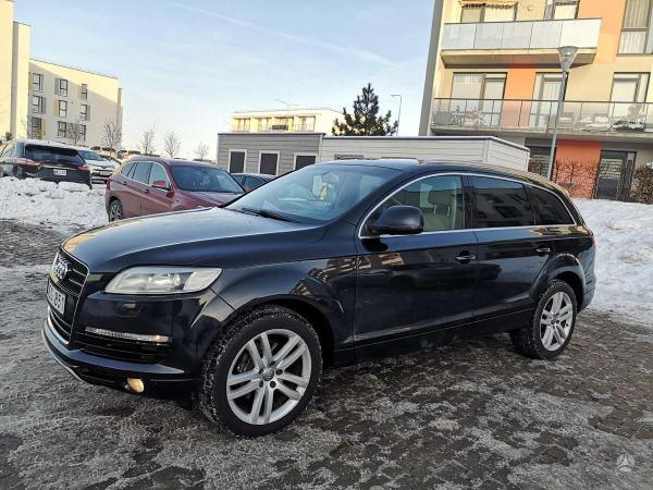 Melns Audi Q7 2007 Klaipėda, ar dzinēja tilpumu 3.00 L un nobraukumu 300 tūkst. km par 5900 €, foto 2 vietnē AUTOMOTO.COM.LV