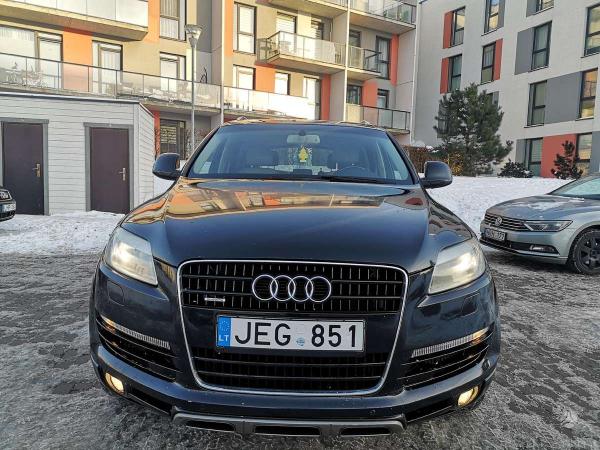 Melns Audi Q7 2007 Klaipėda, ar dzinēja tilpumu 3.00 L un nobraukumu 300 tūkst. km par 5900 €, foto 9 vietnē AUTOMOTO.COM.LV