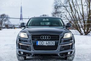 Melns Audi Q7 2007 Rīga, ar dzinēja tilpumu 3.00 L un nobraukumu 339 tūkst. km par 6990 €, foto 3 vietnē AUTOMOTO.COM.LV