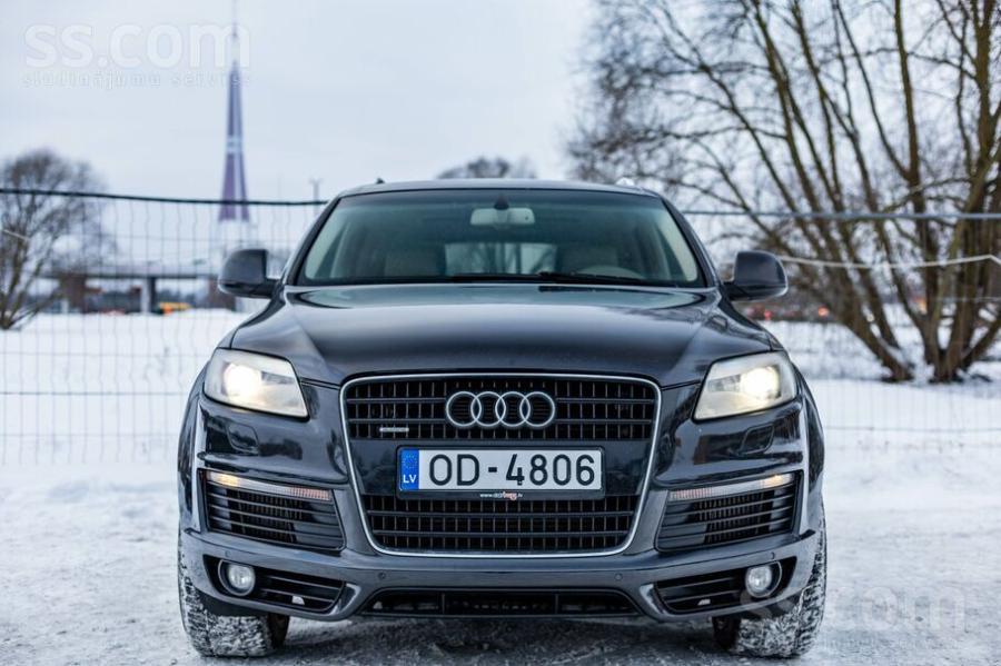 Melns Audi Q7 2007 Rīga, ar dzinēja tilpumu 3.00 L un nobraukumu 339 tūkst. km par 6990 €, foto 3 vietnē AUTOMOTO.COM.LV