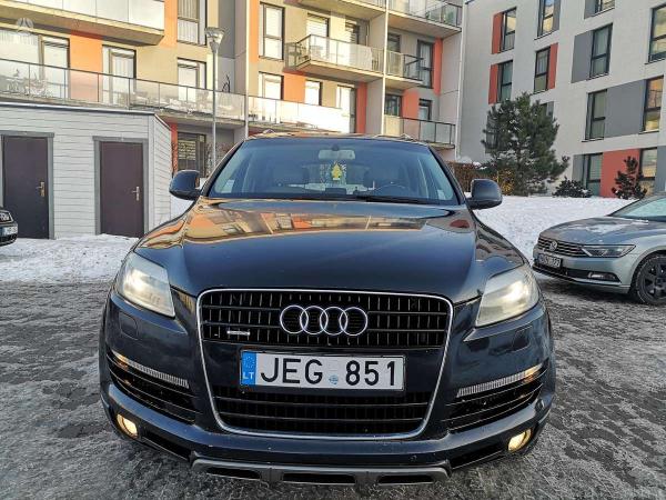 Melns Audi Q7 2007 Klaipėda, ar dzinēja tilpumu 3.00 L un nobraukumu 300 tūkst. km par 4500 €, foto 4 vietnē AUTOMOTO.COM.LV
