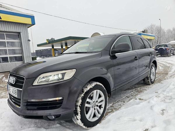 Black Audi Q7 2007 in Kaunas, with an engine capacity of 3.00 L and mileage of 292 thousand km for 5650 €, photo 1 on AUTOMOTO.COM.LV