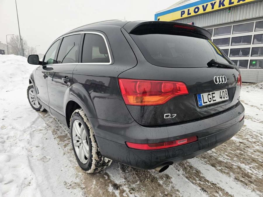 Melns Audi Q7 2007 Kauņa, ar dzinēja tilpumu 3.00 L un nobraukumu 292 tūkst. km par 5650 €, foto 6 vietnē AUTOMOTO.COM.LV