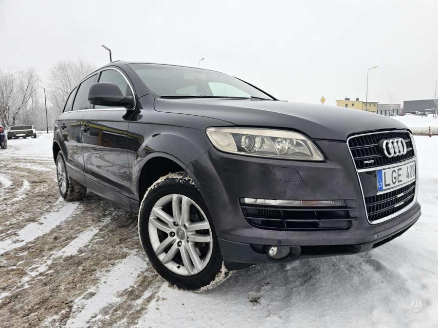 Melns Audi Q7 2007 Kauņa, ar dzinēja tilpumu 3.00 L un nobraukumu 292 tūkst. km par 5650 €, foto 8 vietnē AUTOMOTO.COM.LV
