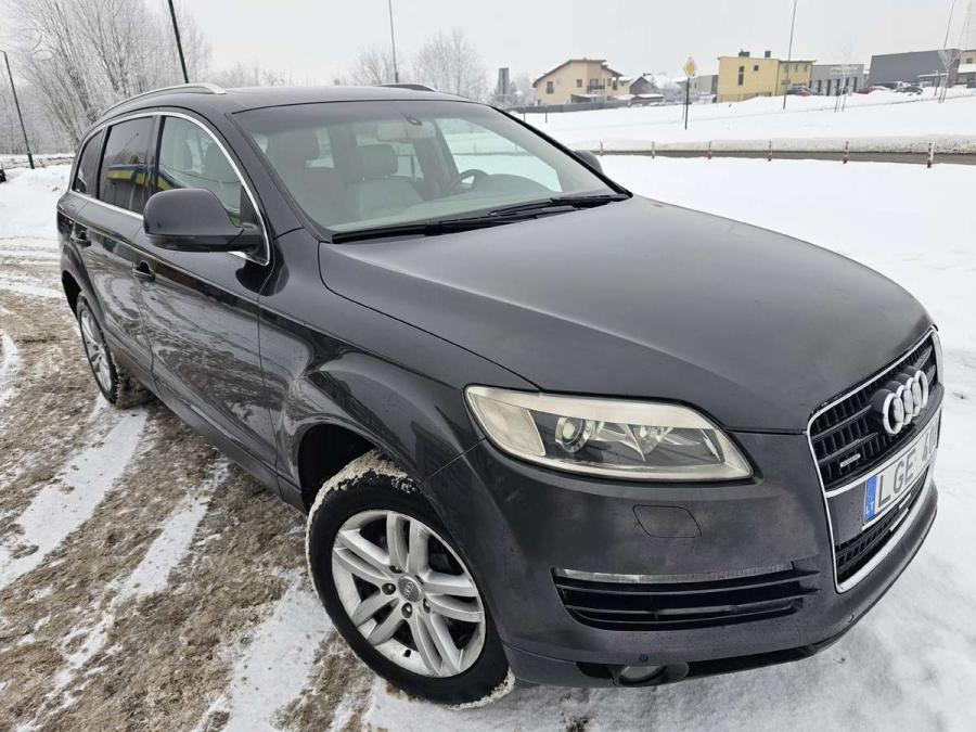 Melns Audi Q7 2007 Kauņa, ar dzinēja tilpumu 3.00 L un nobraukumu 292 tūkst. km par 5650 €, foto 11 vietnē AUTOMOTO.COM.LV