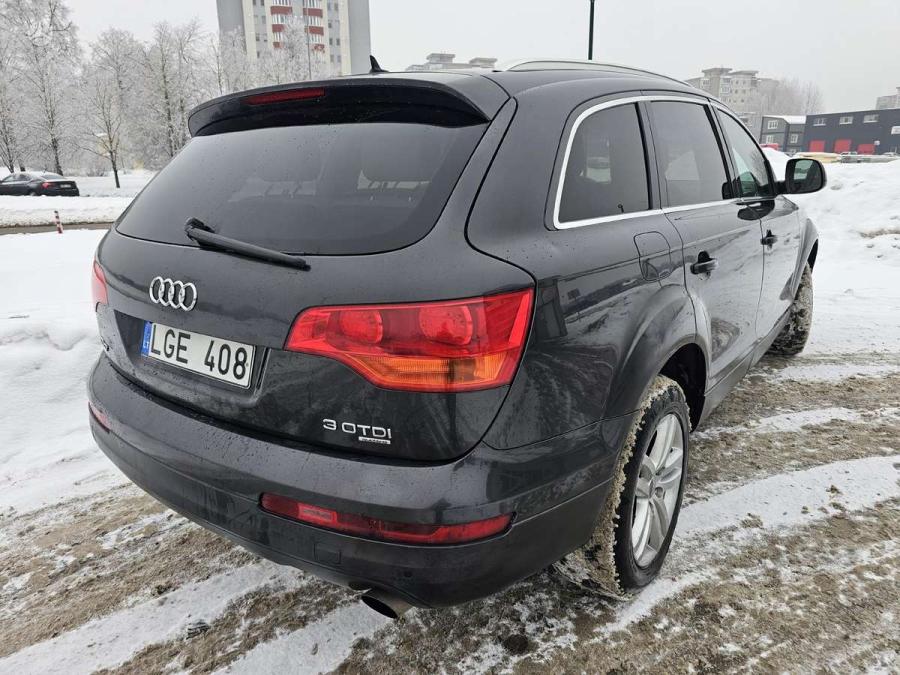 Melns Audi Q7 2007 Kauņa, ar dzinēja tilpumu 3.00 L un nobraukumu 292 tūkst. km par 5650 €, foto 13 vietnē AUTOMOTO.COM.LV