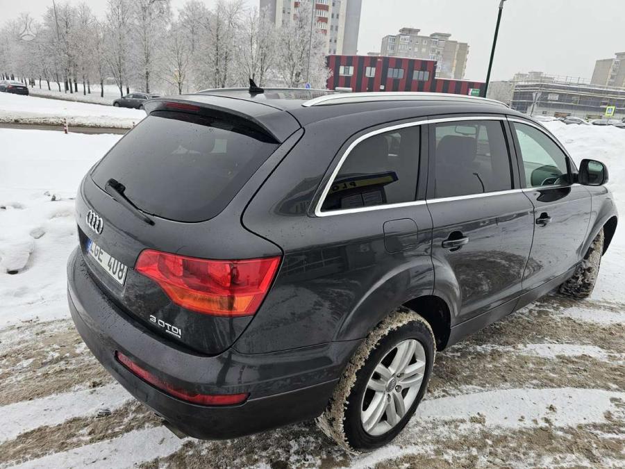 Melns Audi Q7 2007 Kauņa, ar dzinēja tilpumu 3.00 L un nobraukumu 292 tūkst. km par 5650 €, foto 14 vietnē AUTOMOTO.COM.LV