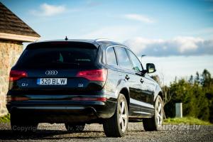 Black Audi Q7 2007 in Keila, with an engine capacity of 3.00 L and mileage of 415 thousand km for 6500 €, photo 6 on AUTOMOTO.COM.LV