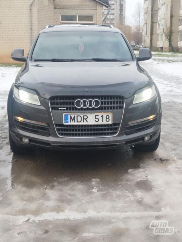 Black Audi Q7 2007 in Vilnius, with an engine capacity of 3.00 L and mileage of 285 thousand km for 6700 €, photo 5 on AUTOMOTO.COM.LV
