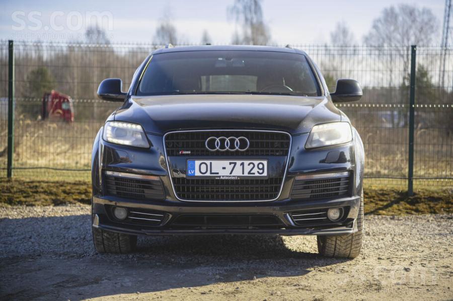 Black Audi Q7 2007 in Riga, with an engine capacity of 3.00 L and mileage of 0 thousand km for 8790 €, photo 3 on AUTOMOTO.COM.LV