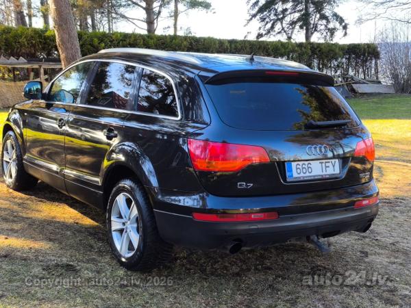 Melns Audi Q7 2007 Tallina, ar dzinēja tilpumu 3.00 L un nobraukumu 412 tūkst. km par 4998 €, foto 6 vietnē AUTOMOTO.COM.LV