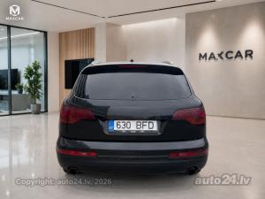 Melns Audi Q7 2007 Tallina, ar dzinēja tilpumu 3.00 L un nobraukumu 434 tūkst. km par 3199 €, foto 8 vietnē AUTOMOTO.COM.LV