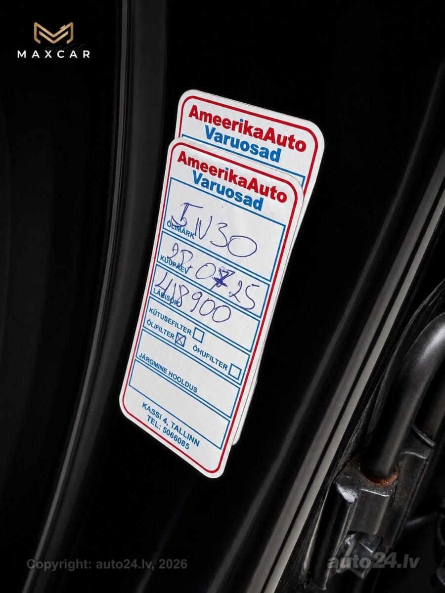 Melns Audi Q7 2007 Tallina, ar dzinēja tilpumu 3.00 L un nobraukumu 434 tūkst. km par 3199 €, foto 9 vietnē AUTOMOTO.COM.LV